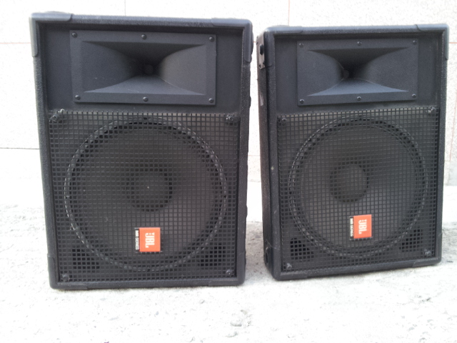 골드음향악기 > 음향중고장터 > JBL MR905 스피커 입니다