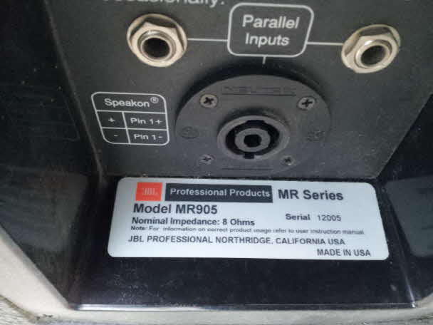 골드음향악기 > 음향중고장터 > JBL MR905 스피커 입니다